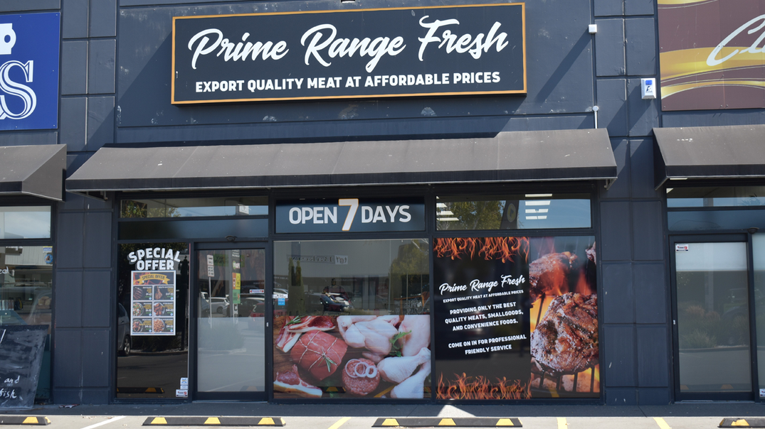 Store locations & hours